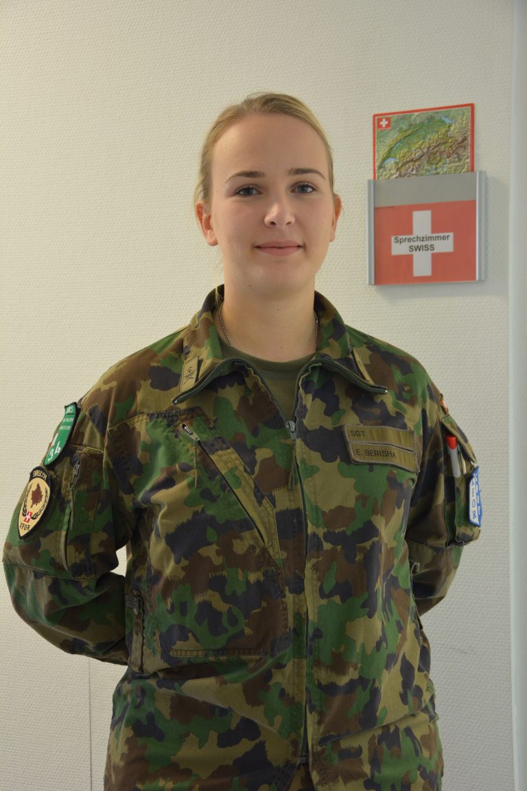 Eleonora Berisha, në mision paqësor në vendin e prindërve! - Albinfo