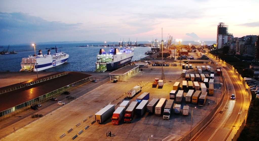 Porti i Durrësit i premtohet Maqedonisë - Albinfo Porti i Durrësit i premtohet Maqedonisë - Albinfo