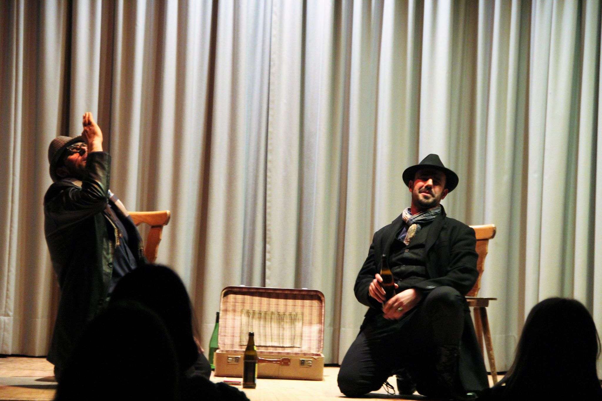 „Aktrimi“ präsentiert eine Komödie in Deutsch-Albanischer Sprache - Albinfo