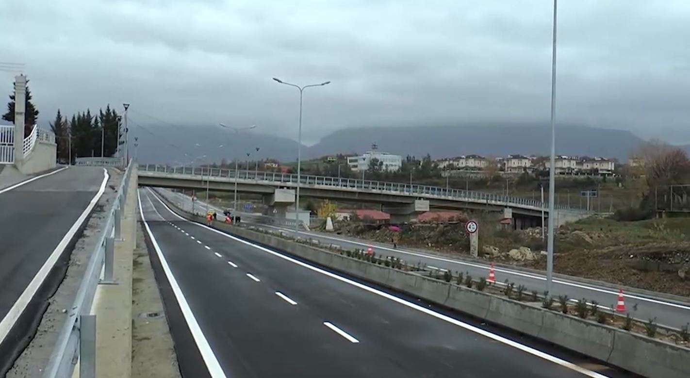 Një km rrugë në Shqipëri kushton 12.2 milionë euro - Albinfo