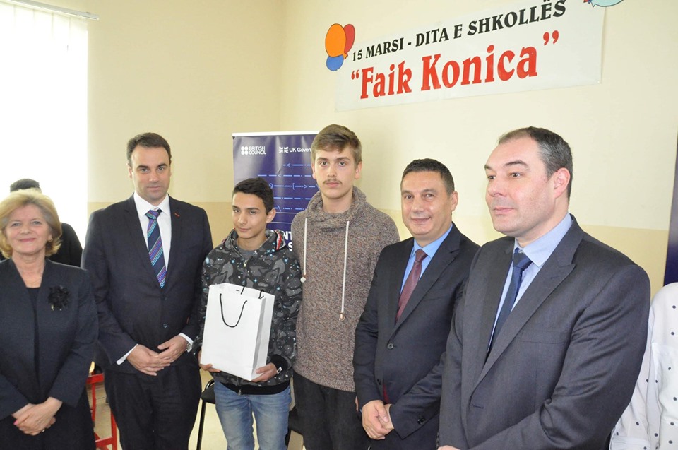 Nxënësit kosovarë marrin medalje të argjendtë në Beograd - Albinfo