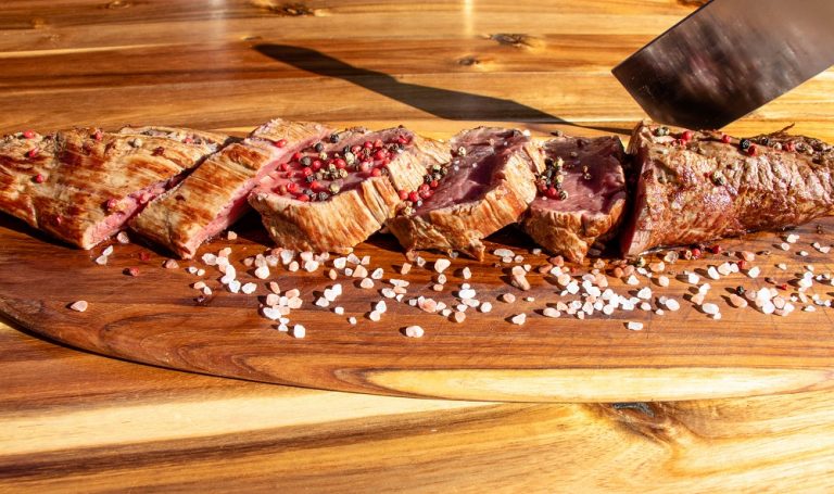 Das Restaurant Tiara Grill, die Krönung der traditionellen Gerichte ...