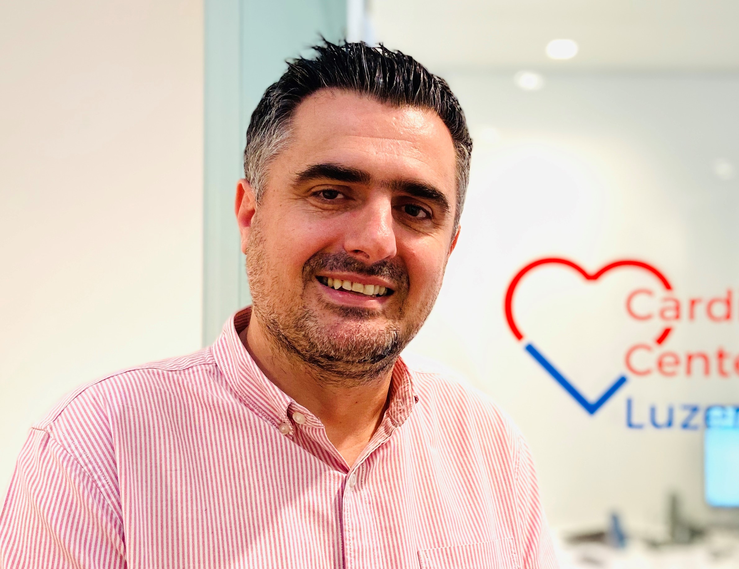 Dr. Cuculi, doktori i zemrës që shëron me zemër - Albinfo