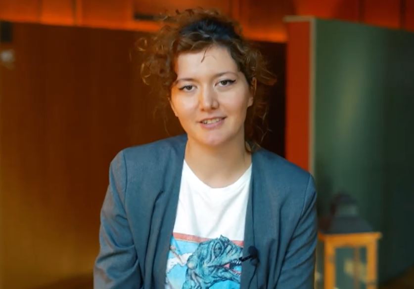 Anda Kryeziu shfaq në Bazel premierën e operës së saj, "Persona" - Albinfo