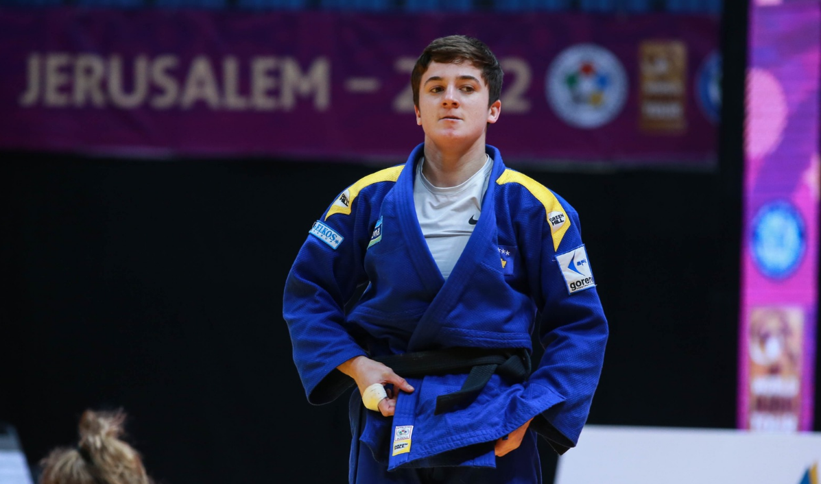 Laura Fazliu në finale, siguron medaljen për 25 sekonda - Albinfo