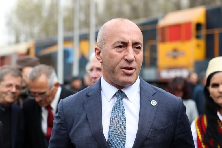 Haradinaj: Do ta shqyrtoja kandidaturën për president, por AAK nuk hyn ...