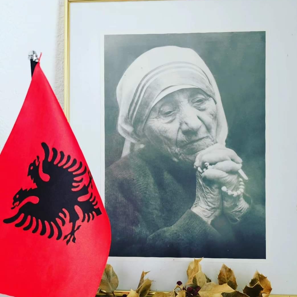 Ambasada e Shqipërisë në Zvicër me njoftim për shtetasit shqiptarë ...