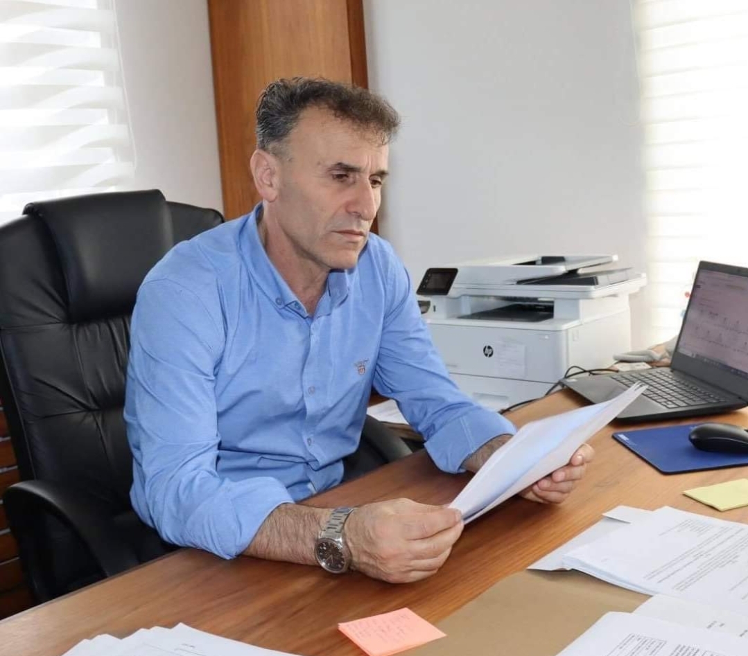 Kryetari i 'ngujuar' i Leposaviqit, Lulzim Hetemi, flet për 5 muaj ...