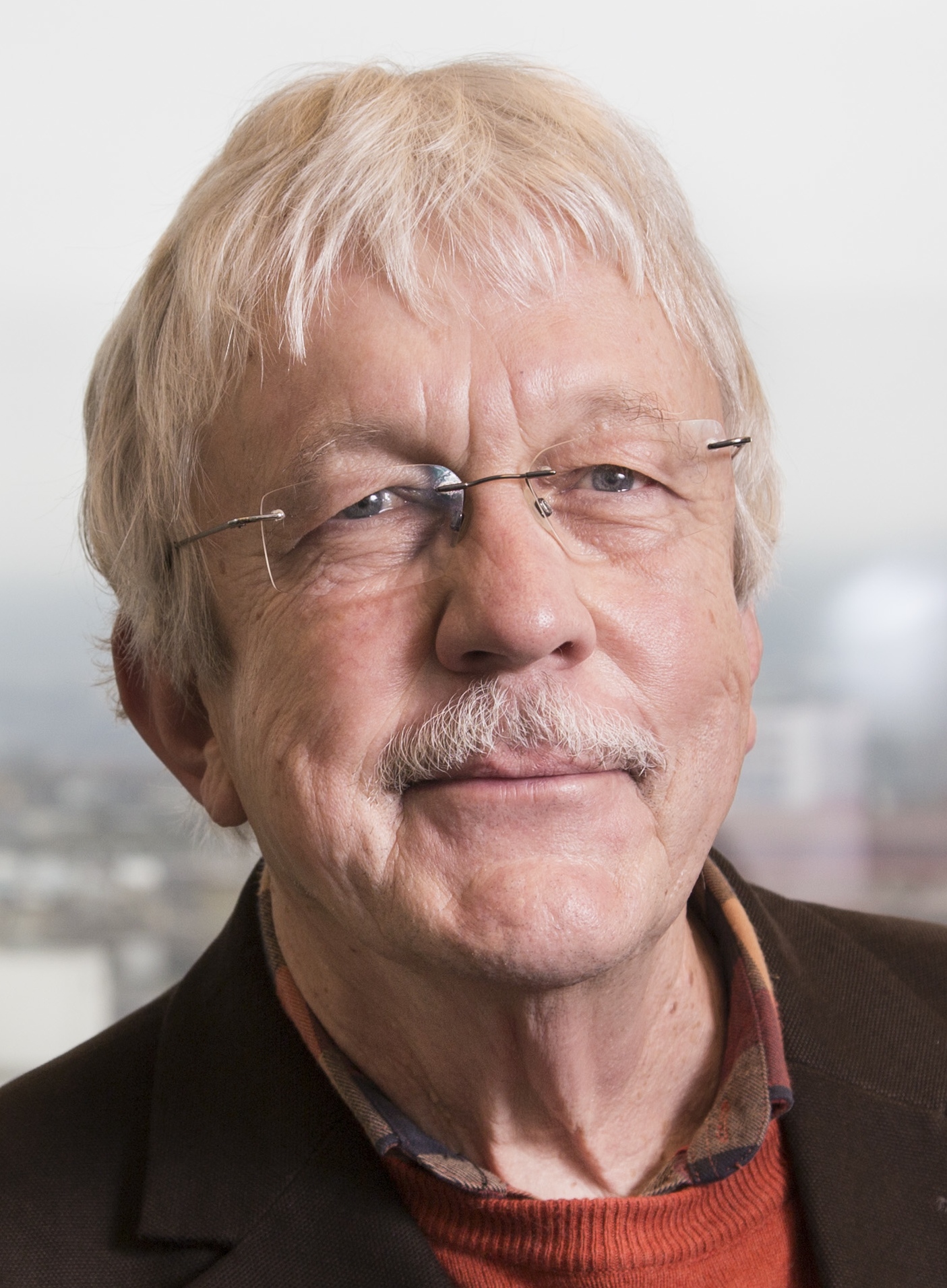 Prof. Dr. Schader: Ohne angemessene Bemühungen könnte Albanisch in der ...