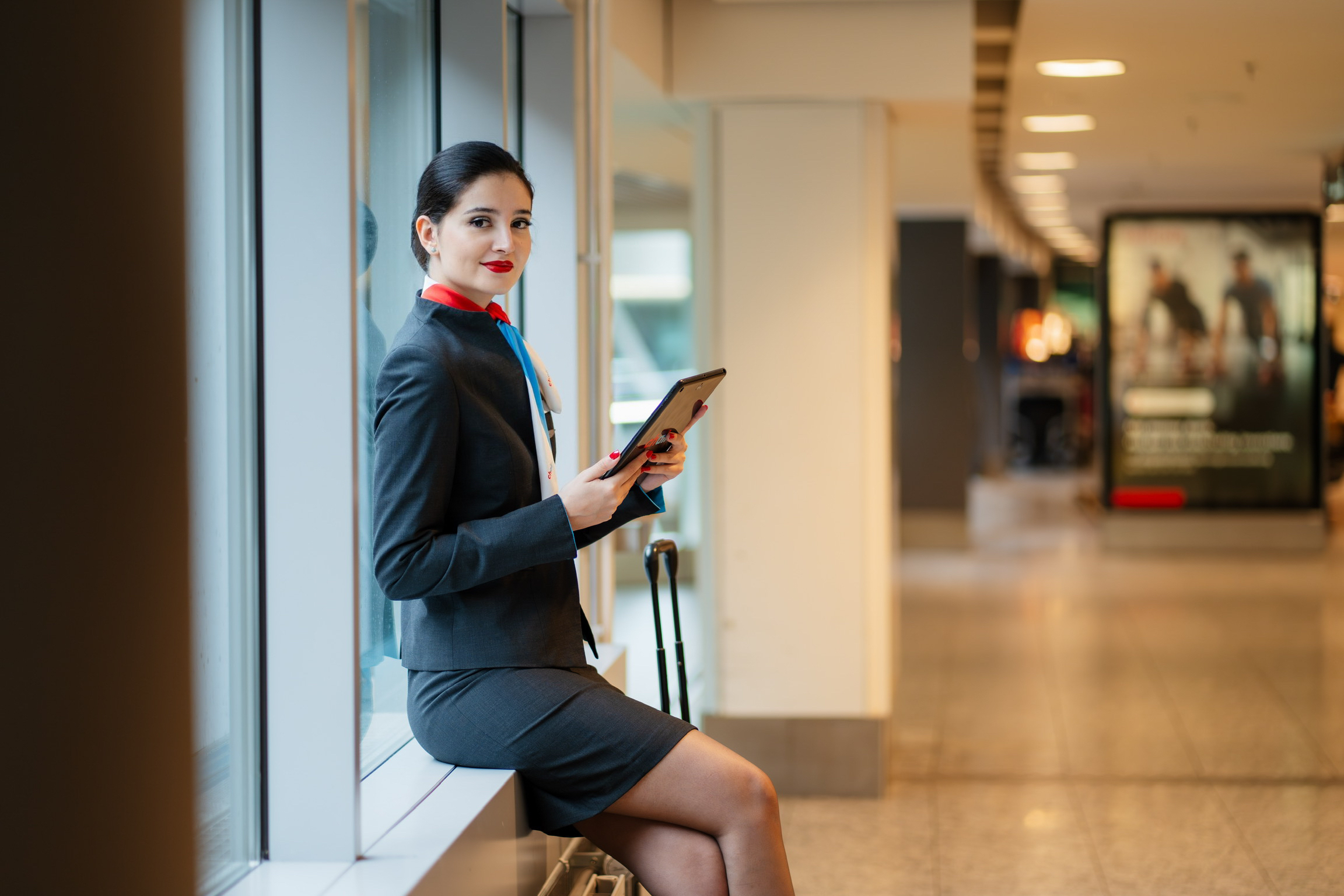 Edona: Po e jetoj ëndrrën time në qiell - Albinfo