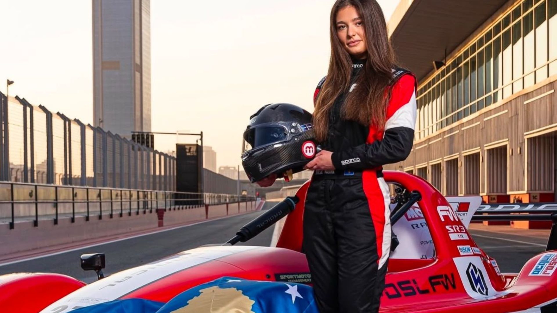 Maltina Jashari, garuesja e parë shqiptare në Formula - Albinfo