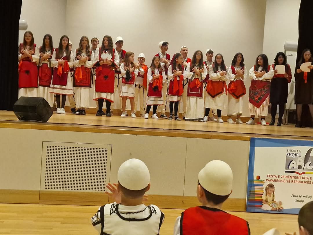 “Shkolla Shqipe ABC” në Fulda festoi Ditën e Pavarësisë - Albinfo