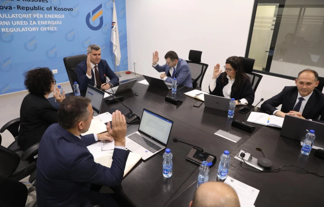 ZRrE aprovon shtrenjtimin e rrymës për 16.1 për qind - Albinfo