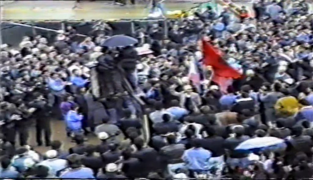 35 vjet nga dita kur shkolla u bë histori dhe arsimi u ngrit në akt ...