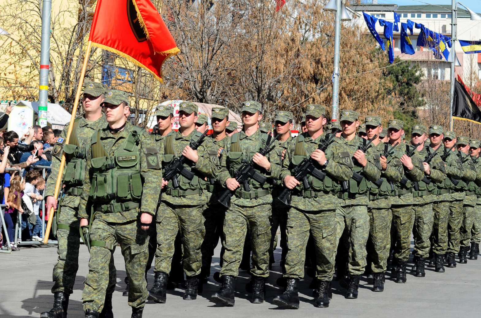 Sa do të ketë buxhet Ushtria e Kosovës? - Albinfo