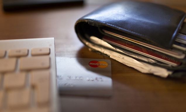 Nepotizmi, problem edhe në Zvicër - Albinfo